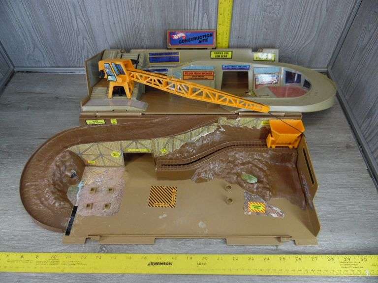 Hot Wheels Construction Site - Dunker Auction