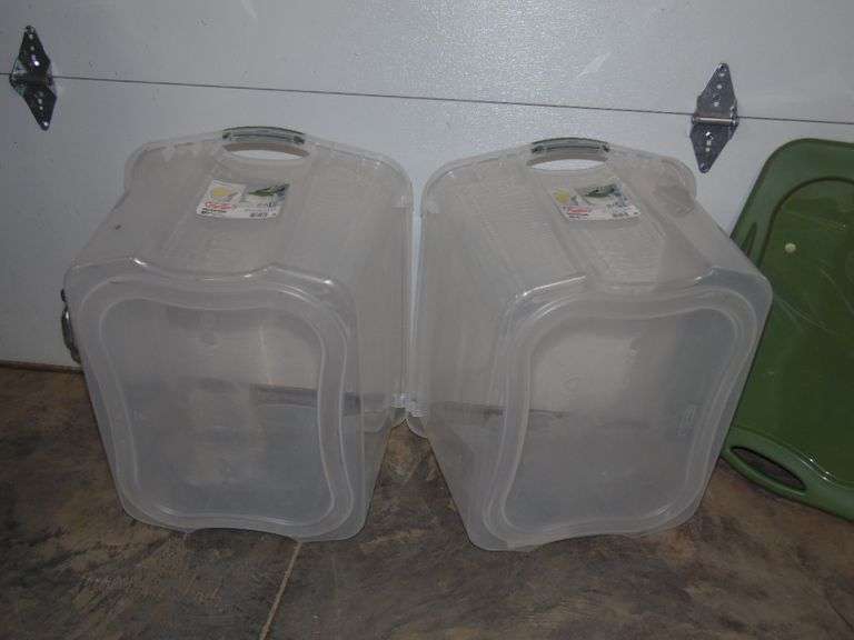 2 - Sterilite 70 Qt. Totes - Dunker Auction