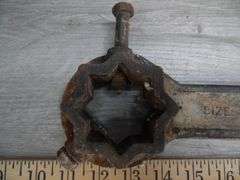 Ratchet & Valve Wrench - Dunker Auction