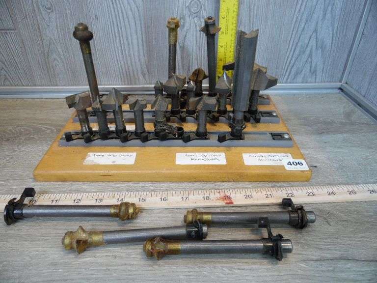1/2" Router Bits - Dunker Auction