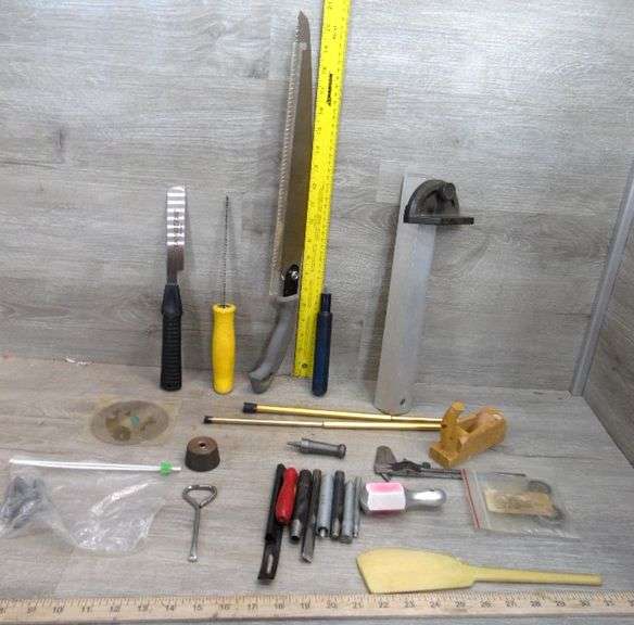 Various Hand Tools - Dunker Auction