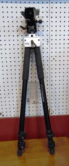 Manfrotto 679B Tripod - Dunker Auction