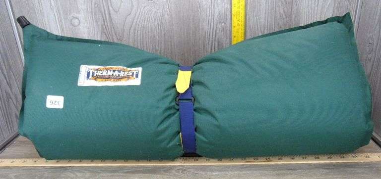 Therm-A-Rest Self-Inflating Camp Rest Pad - Dunker Auction
