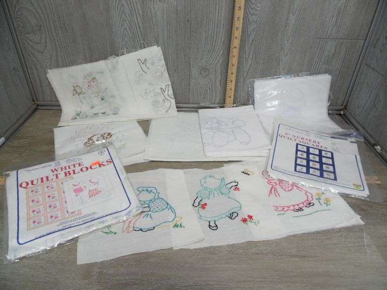 Quilt Blocks - Some Embroidered - Dunker Auction
