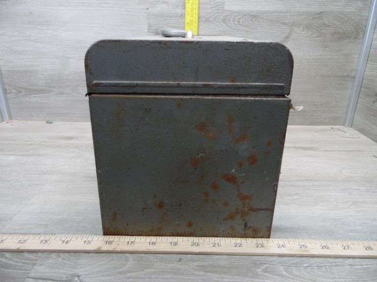 Craftsman Toolbox - Dunker Auction