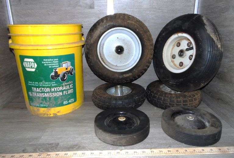 Bucket With Small Tires & Wheels - Dunker Auction