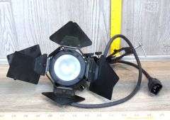 Lowel Pro Photography Light - Dunker Auction