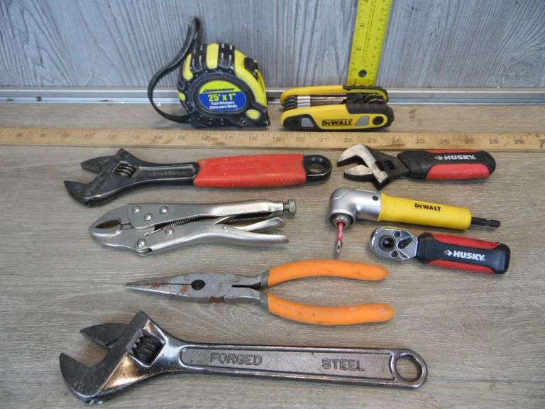 Small Hand Tools - Dunker Auction