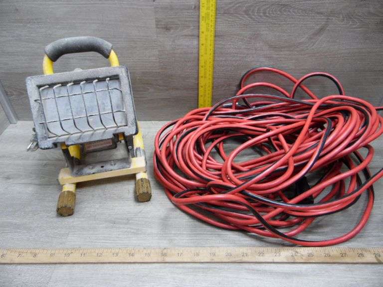 Extension Cord & Work Light - Dunker Auction