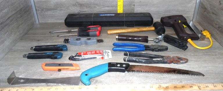 Small Hand Tools - Dunker Auction