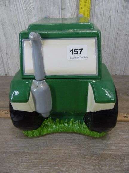 John Deere Snack Plate & Green Tractor Cookie Jar - Dunker Auction