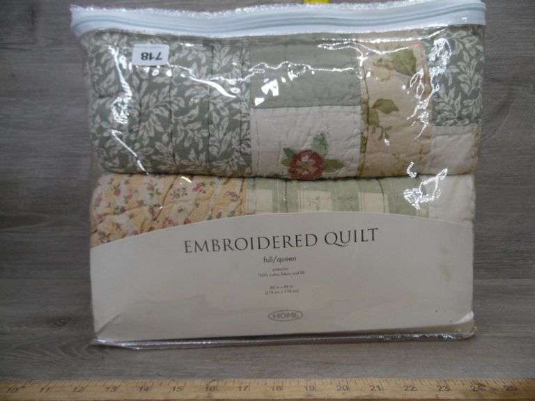 Quilt - 86" x 86" - Dunker Auction