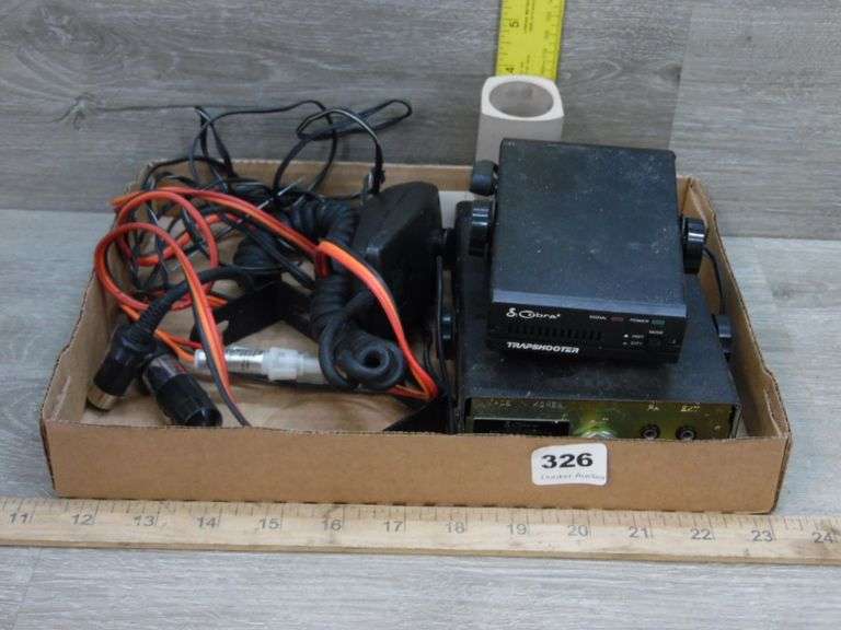 Cobra 19 Plus CB Radio - Dunker Auction