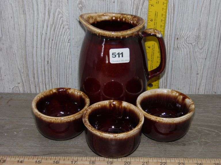 Brown Drip HUll Pitcher & McCoy Custard Bowls - Dunker Auction