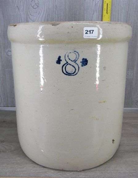 #8 Crock - Dunker Auction
