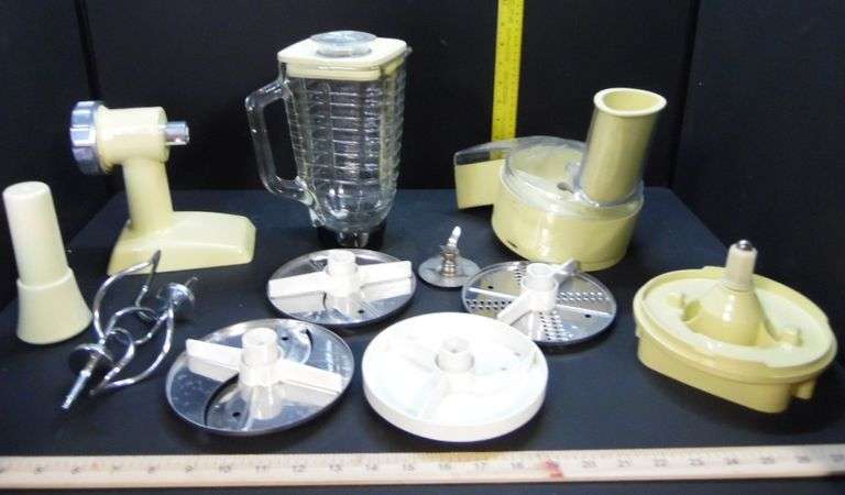 Oster Regency Kitchen Center - Multi-Function Appliance - Dunker Auction