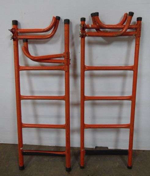 Small Ladders - Dunker Auction