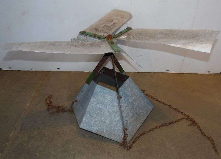 Primitive Spreader - Dunker Auction