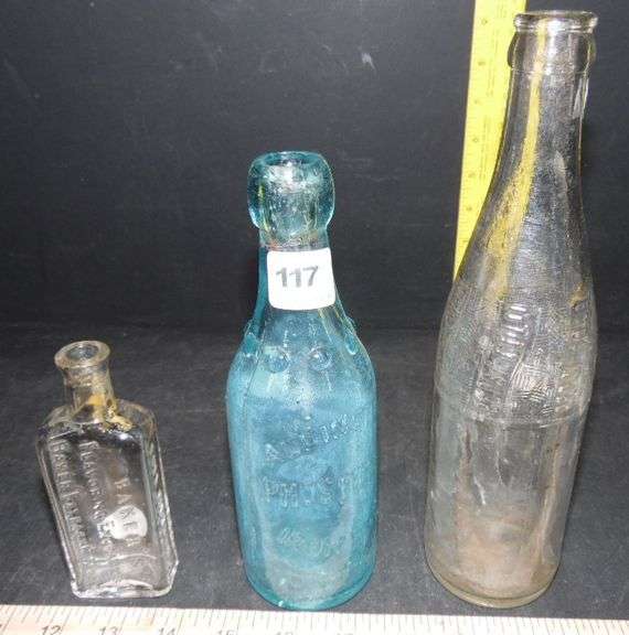 Blob Top Bottle and others - Dunker Auction