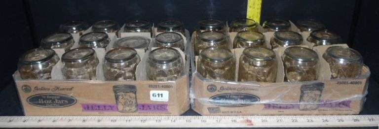 8 oz. Jelly Jars - Dunker Auction