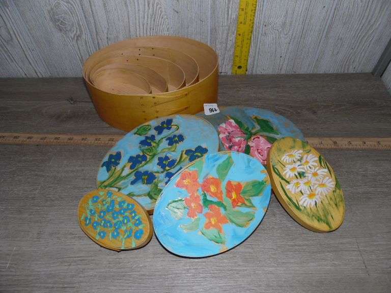 Decorative Nesting Oval Boxes - Floral Design - Dunker Auction