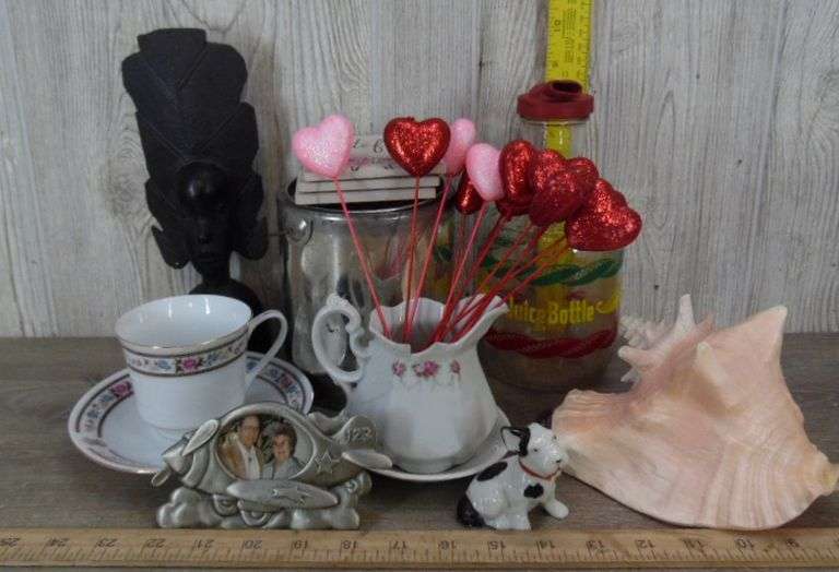 Conch Shell, Dog, Picture Frame, Juice Bottle, Hearts, Woman's Bust ...