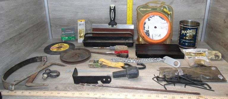Allen Wrenches Weed Eater Line Drill Bit And More Dunker Auction