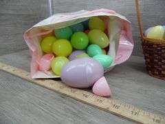 Easter Baskets, Grass & Fillable Eggs - Dunker Auction