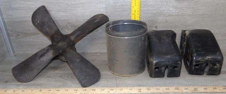 Ford Model T Fan Blades Motor Mounts, - Dunker Auction