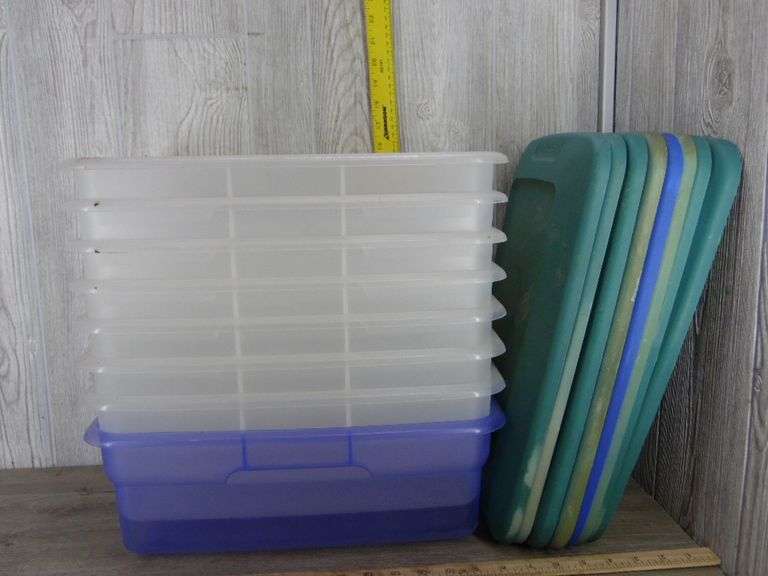 8 Starlite Storage Boxes With Lids - Dunker Auction