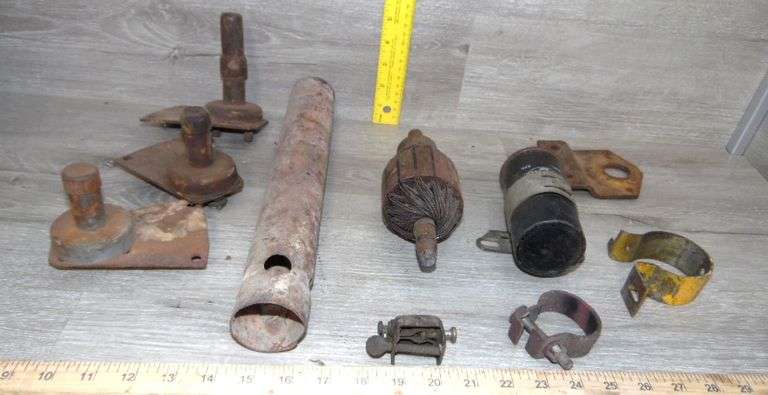 Ford Model A Parts - Dunker Auction