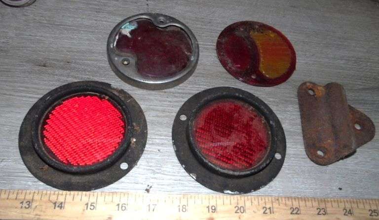 Ford Model A Taillights, Amp Meters and More - Dunker Auction