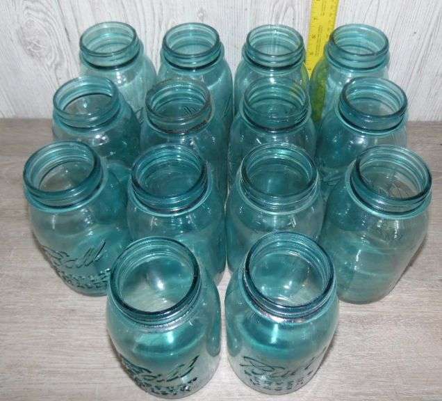 14 Blue Ball Canning Jars - Dunker Auction