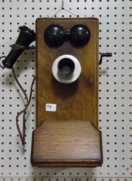 Wall Crank Telephone - 8" x 7 /12" x 19" - Dunker Auction