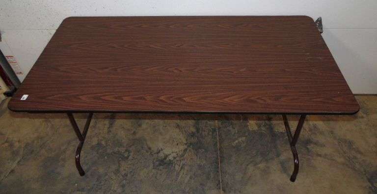 Five Foot Banquet Table - Dunker Auction
