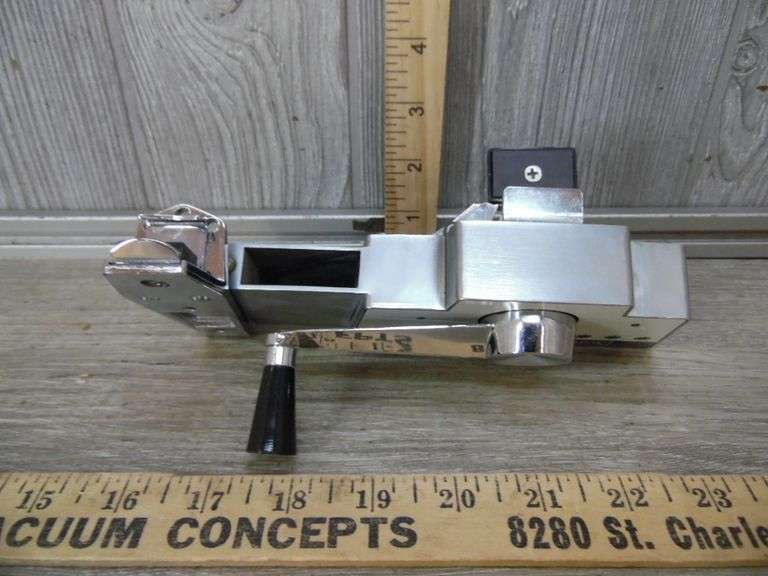 Sears Single Action Handle Can Opener - Dunker Auction