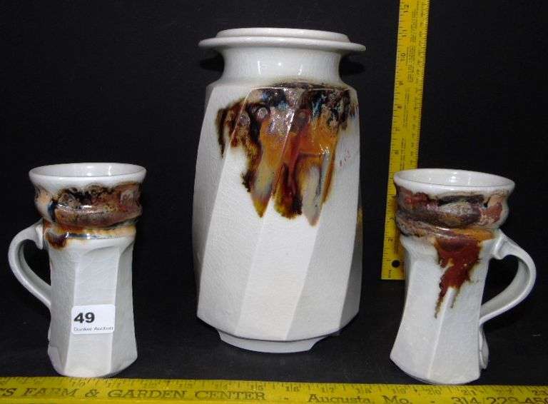 Phil Mayhew Pottery Pillar Candle Holder & Mugs - Dunker Auction