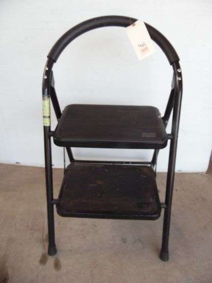 Step Stool - Dunker Auction