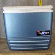 Igloo Max 3 1/2 Cold Cooler, Personal Water Coolers, Ice Cube Tray ...