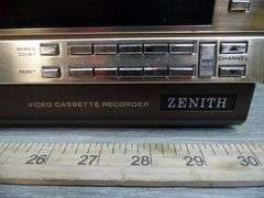 Zenith VCR With Remote - Dunker Auction