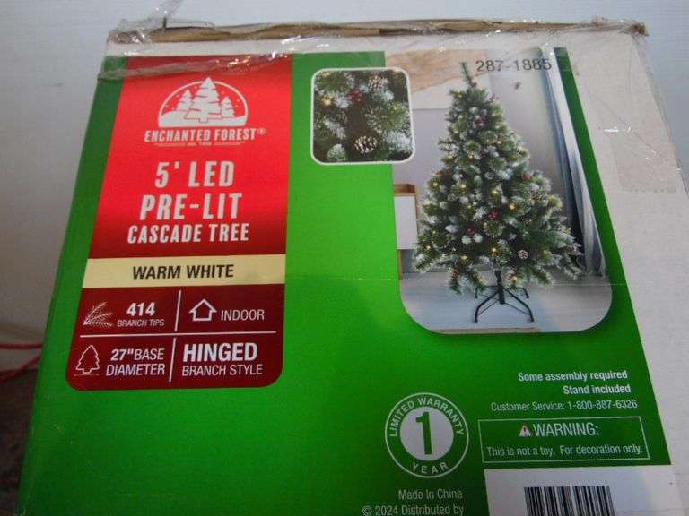 5' LED Pre-Lit Cascade Tree - Untested - Dunker Auction