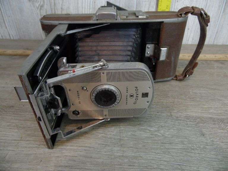 Polaroid Land Camera Model 95 - Dunker Auction