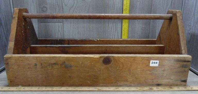 Carpenter's Wood Tool Caddy - Dunker Auction