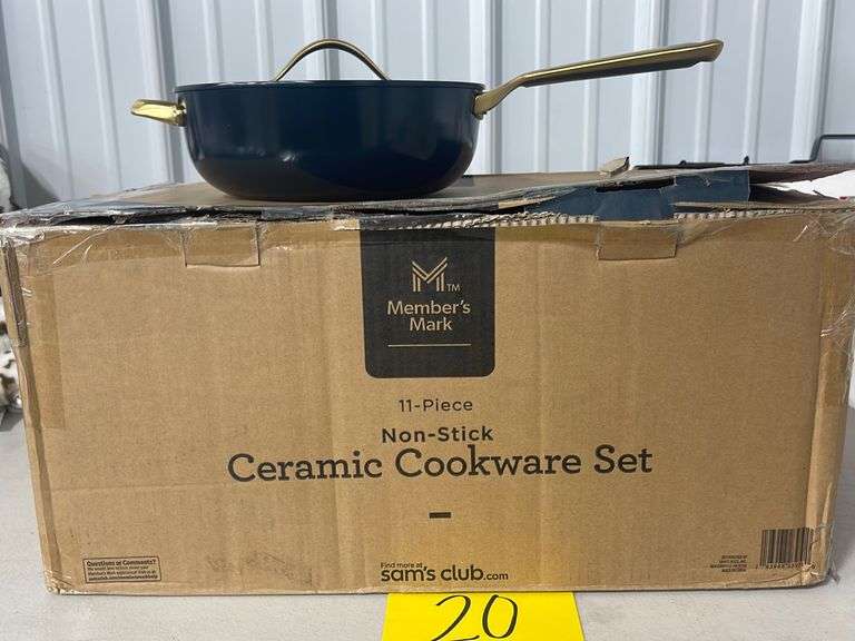 11PC CERAMIC COOKWARE SET IN BOX - Earl's Auction Company