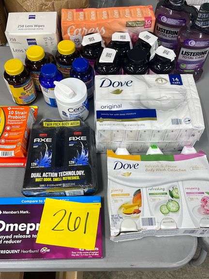 MISC LOT OF HEALTHCARE/ HYGIENE ITEMS - SEE PHOTOS - Earl's Auction Company