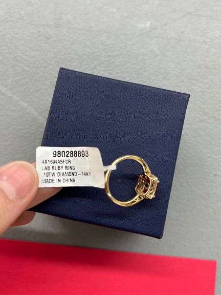 14K GOLD RUBY & DIAMOND RING SIZE 7 - Earl's Auction Company