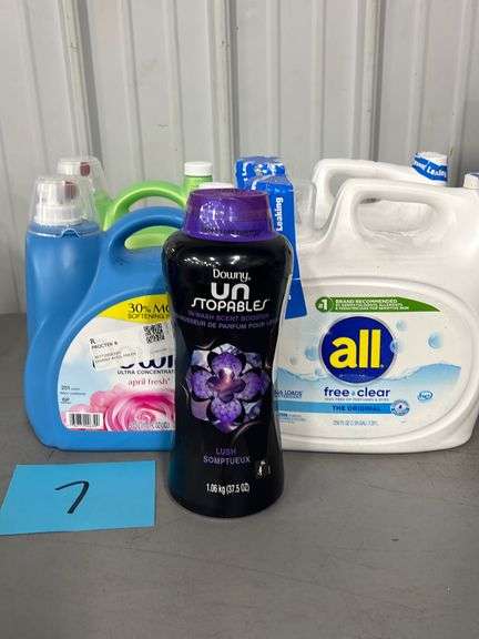 5PC LOT OF LAUNDRY ITEMS - Earl's Auction Company