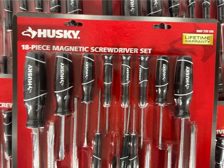 (5) PACKS OF HUSKY SCREWDRIVER SETS - Earl's Auction Company