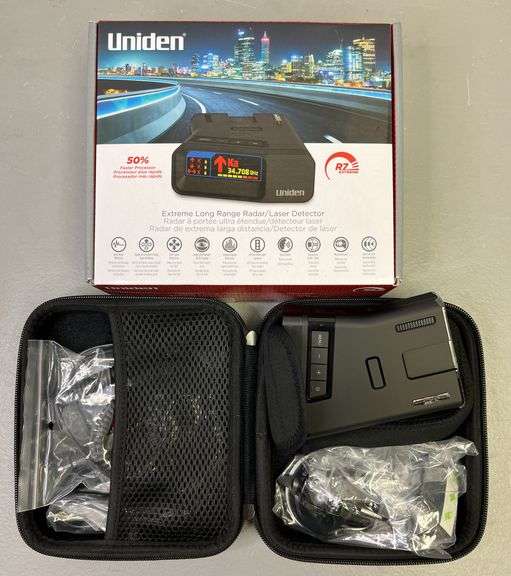 UNIDEN EXTREME LONG RANGE RADAR/ LASER DETECTOR W/ BOX - Earl's Auction ...