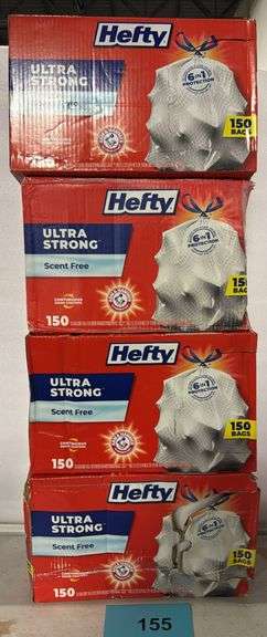 (4) BOXES OF HEFTY TRASH BAGS - Earl's Auction Company